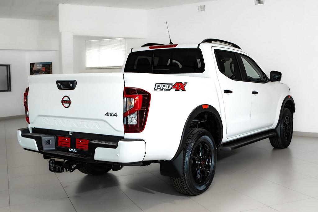 2024 Nissan Navara 2.5DDTi Double Cab PRO-4X 4×4 - MMU Motor Group